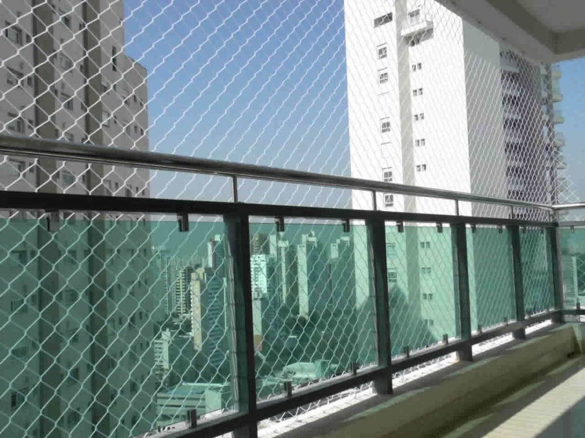 Conoce las medidas de seguridad para balcones | Iberian Press®
