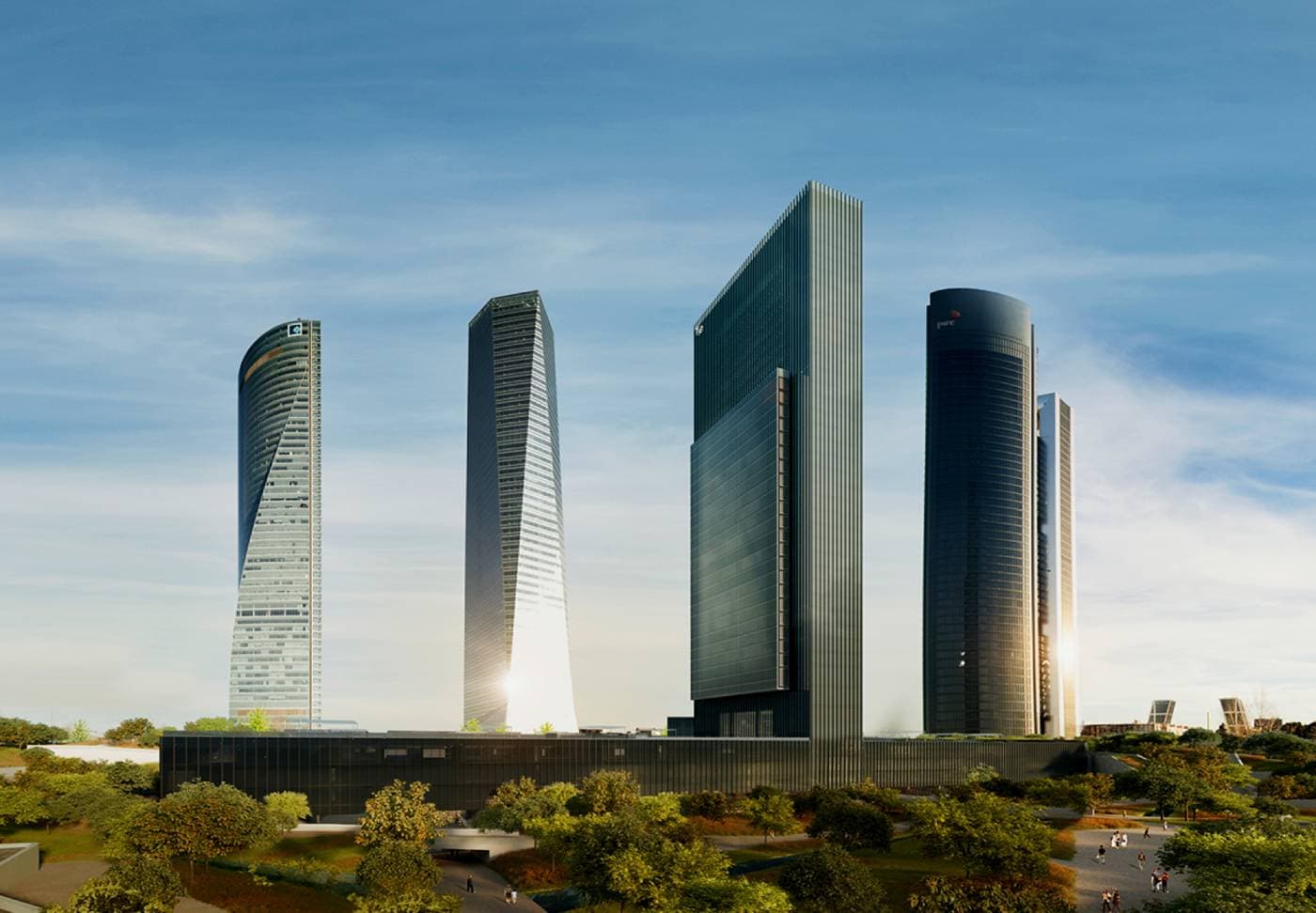 Torre I.E, 40.000m2 de rascacielos tecnológico para IE University ...