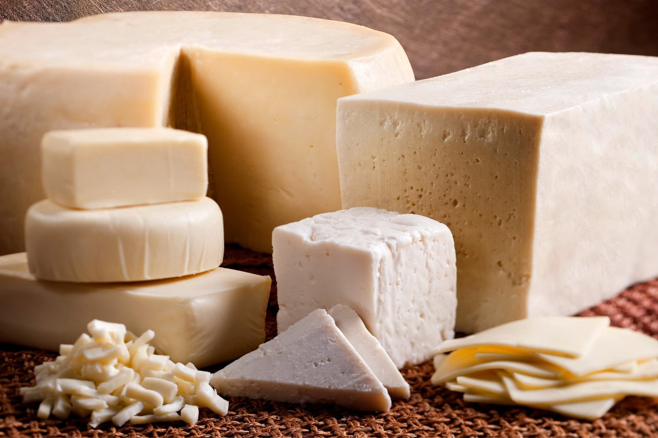El placer del consumo de quesos artesanales en la mesa | Iberian Press®